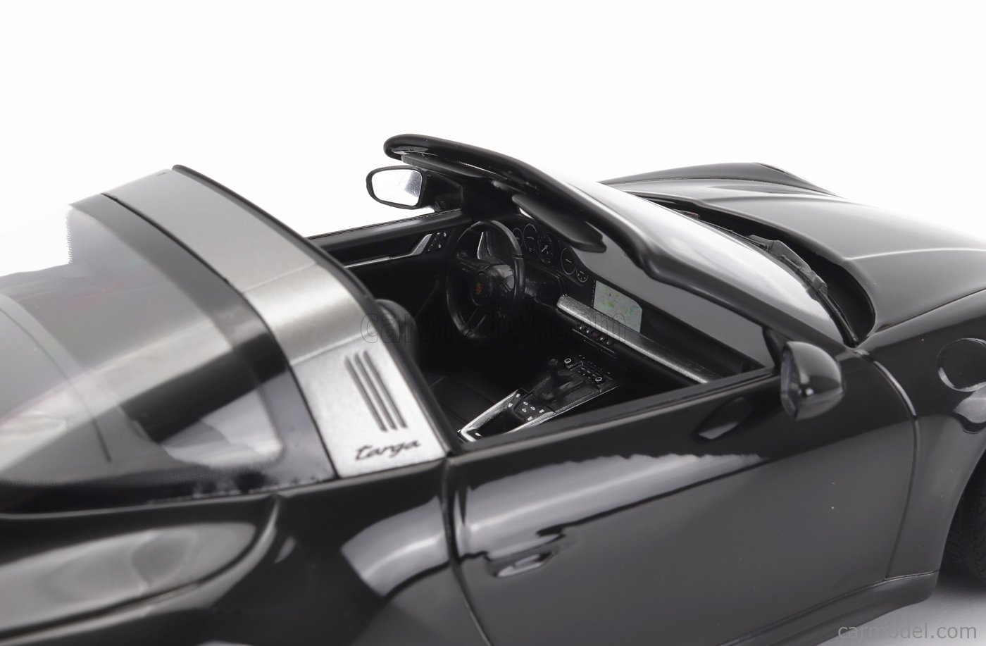 MINICHAMPS 155061067 Scale 1/18 | PORSCHE 911 992 TARGA 4 GTS SPIDER ...