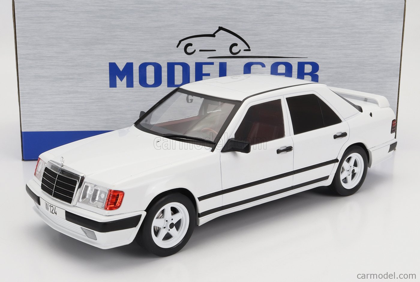 MCG MCG18343 Scale 1/18 | MERCEDES BENZ E-CLASS (W124) 1986 WHITE