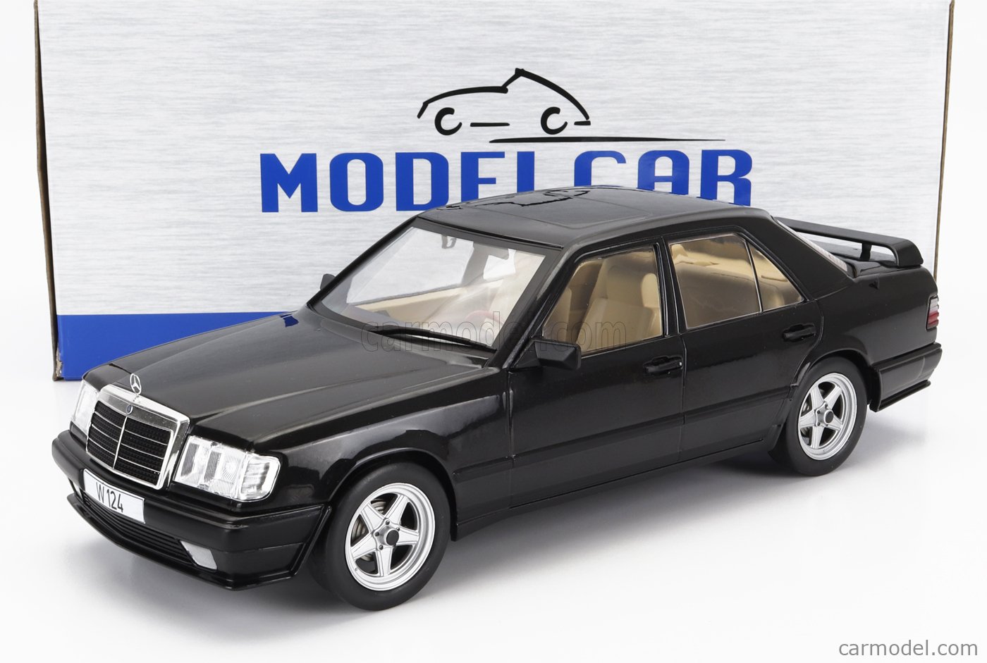 MCG MCG18341 Scale 1/18 | MERCEDES BENZ E-CLASS (W124) 1986 BLACK