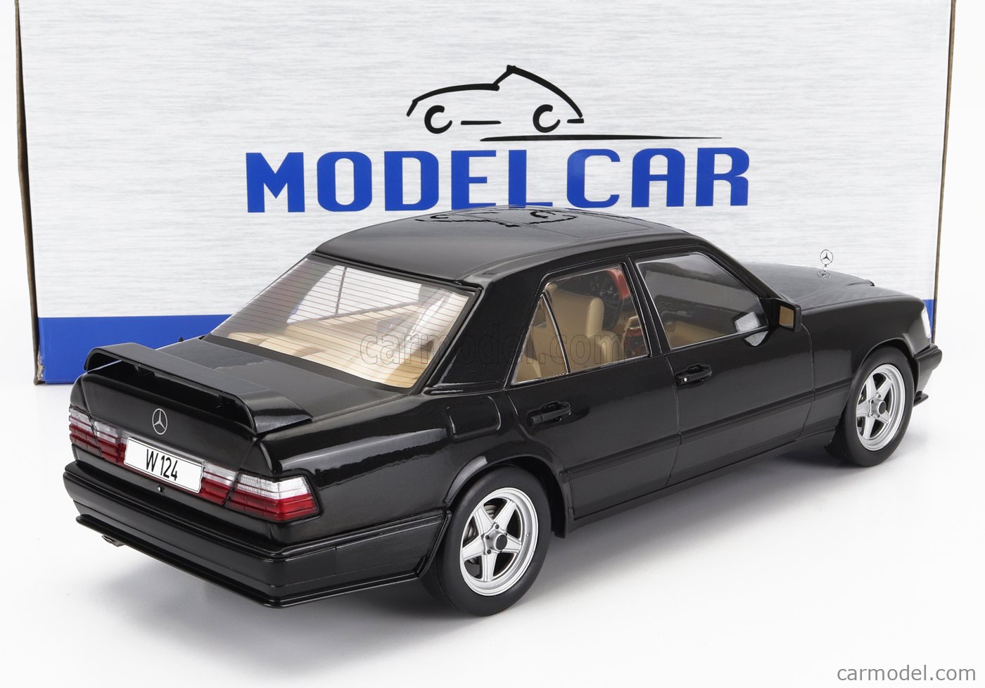 MCG MCG18341 Scale 1/18 | MERCEDES BENZ E-CLASS (W124) 1986 BLACK