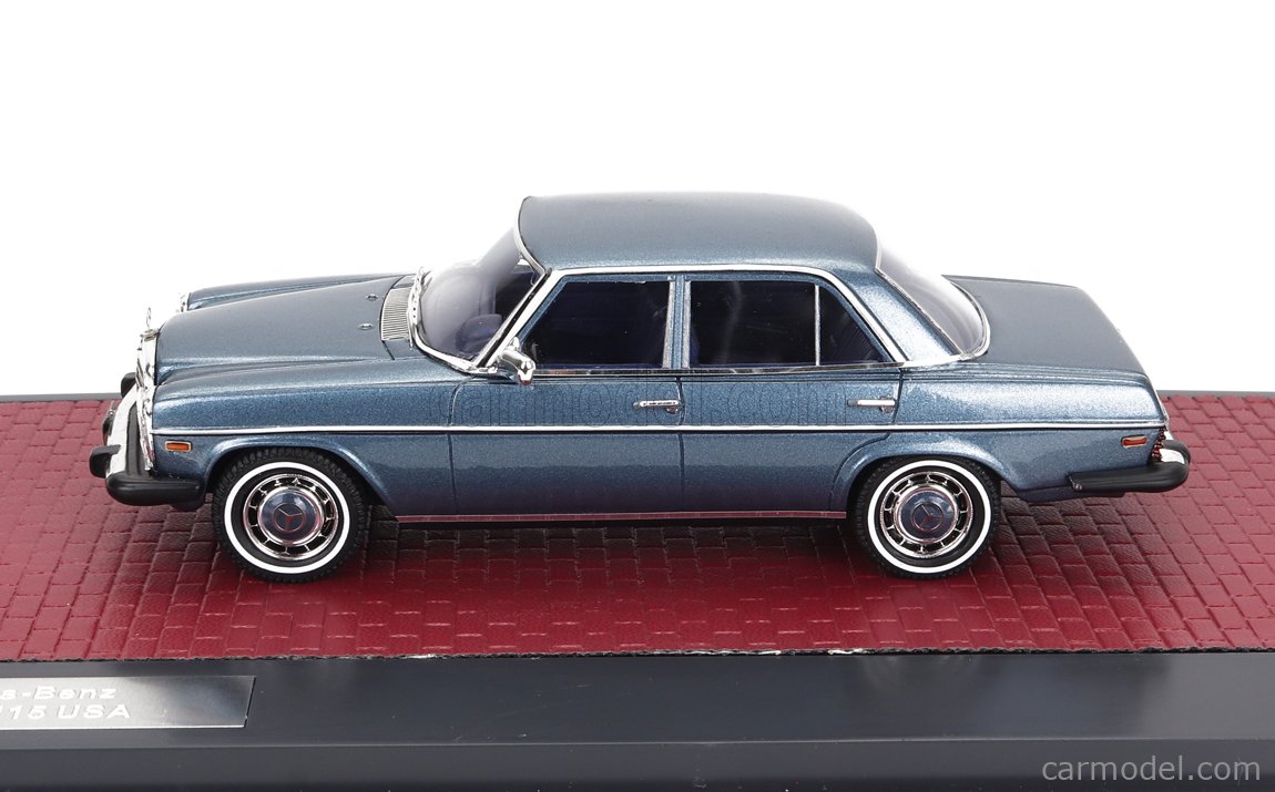 MATRIX SCALE MODELS MX11302-212 Scale 1/43 | MERCEDES BENZ 300D (W115) USA VERSION 1976 BLUE MET