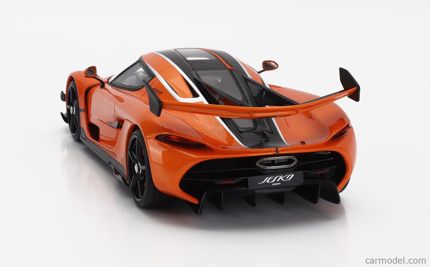 GT-SPIRIT GT898 Scale 1/18 | KOENIGSEGG JESKO 2021 TANG ORANGE