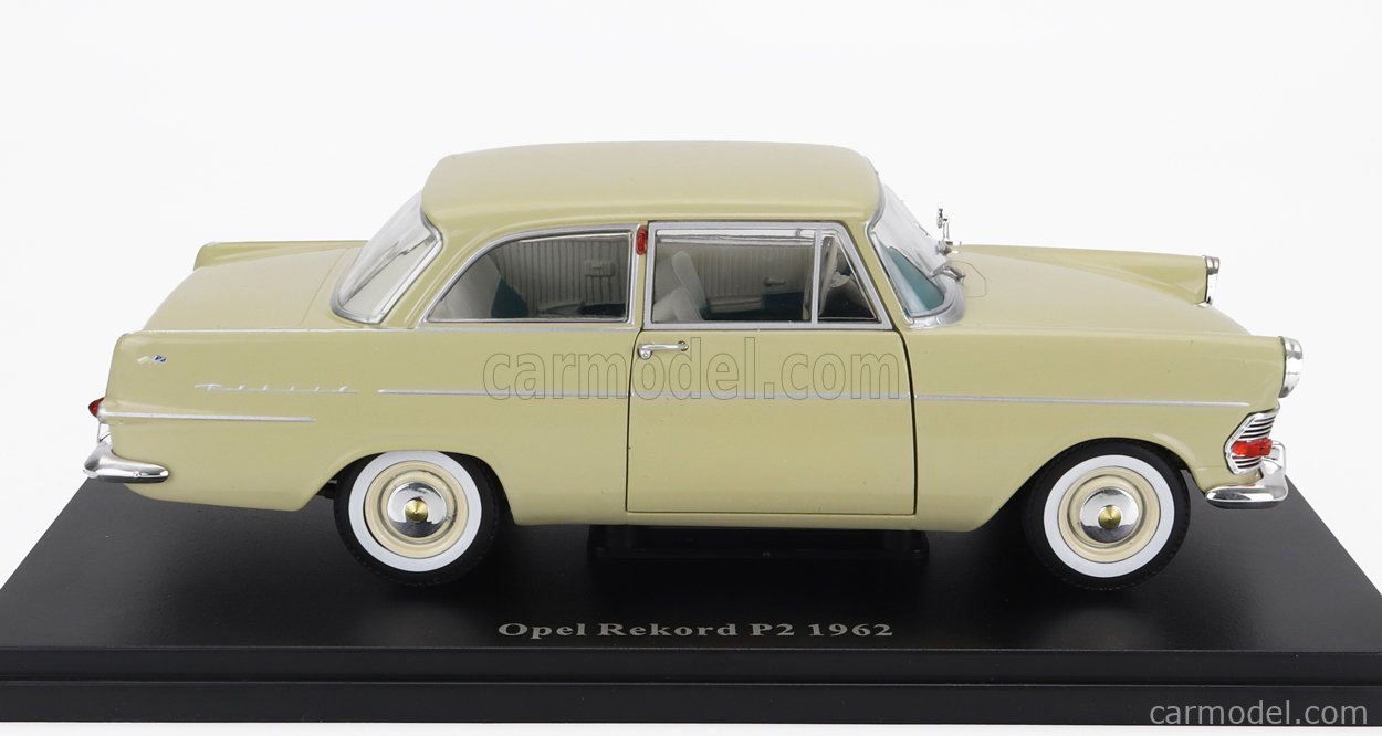 EDICOLA AB24P025 Scale 1/24 | OPEL REKORD P2 1962 CREAM