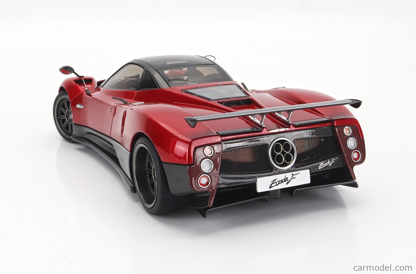ALMOST-REAL ALM850406001 Scale 1/18 | PAGANI ZONDA F 2005 RED