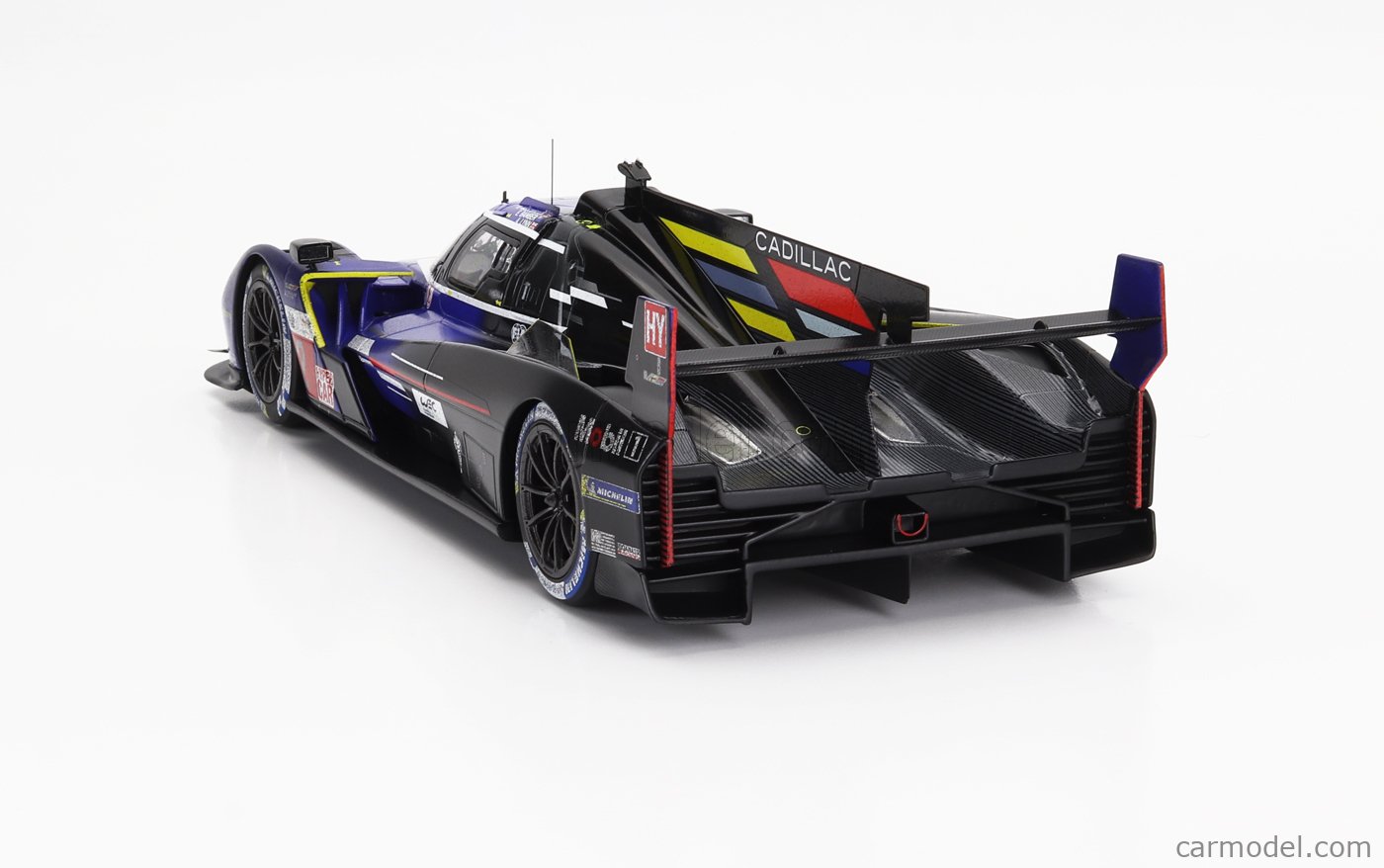 TRUESCALE TS0521 Scale 1/18 | CADILLAC V-SERIES-R LMC55R 5.5L V8 TEAM CADILLAC RACING N 2 3rd ...