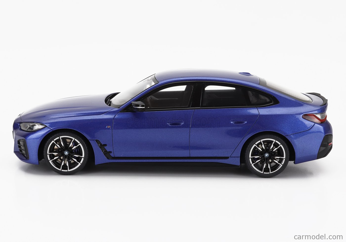 OTTO-MOBILE OT453 Scale 1/18 | BMW 4-SERIES i4 M50 (G26) 2022 BLUE