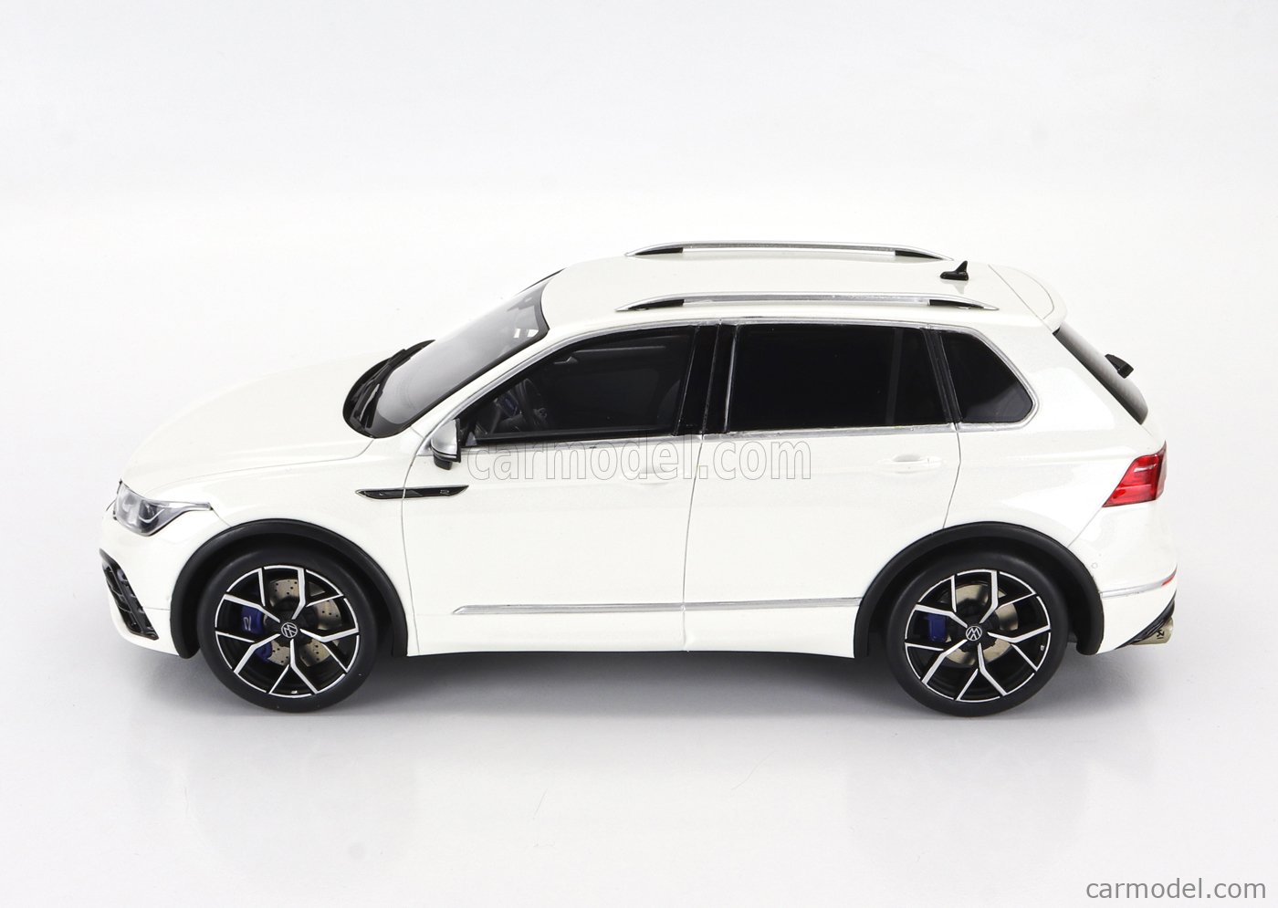 OTTO-MOBILE OT1001 Scale 1/18 | VOLKSWAGEN TIGUAN R 2021 WHITE