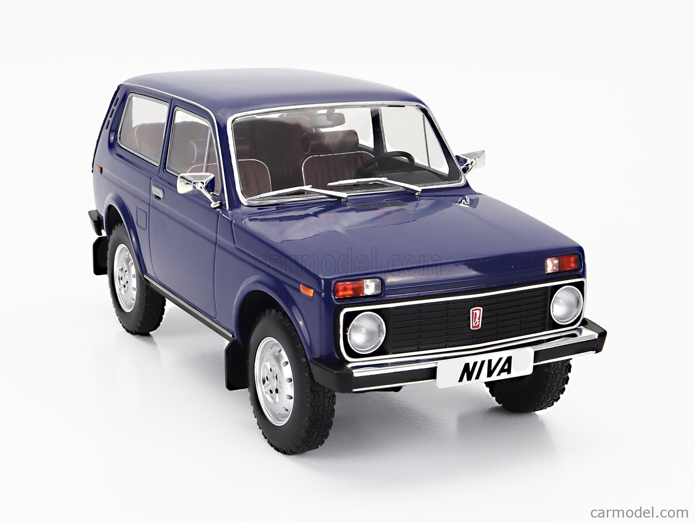 MCG MCG18130 Scale 1/18 | LADA NIVA 1976 BLUE