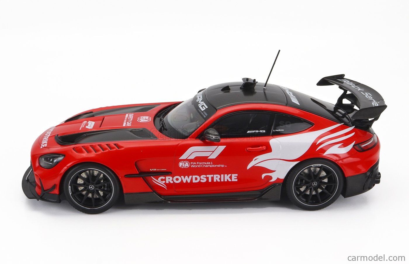 MINICHAMPS 153032093 Scale 1/18 | MERCEDES BENZ GT-R AMG V8 F1 SAFETY ...