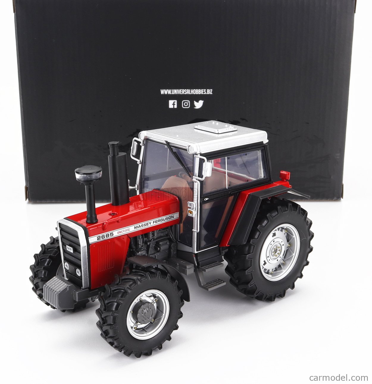 UNIVERSAL HOBBIES UH6369 Scale 1/32 | MASSEY FERGUSON MF2685 TRACTOR ...