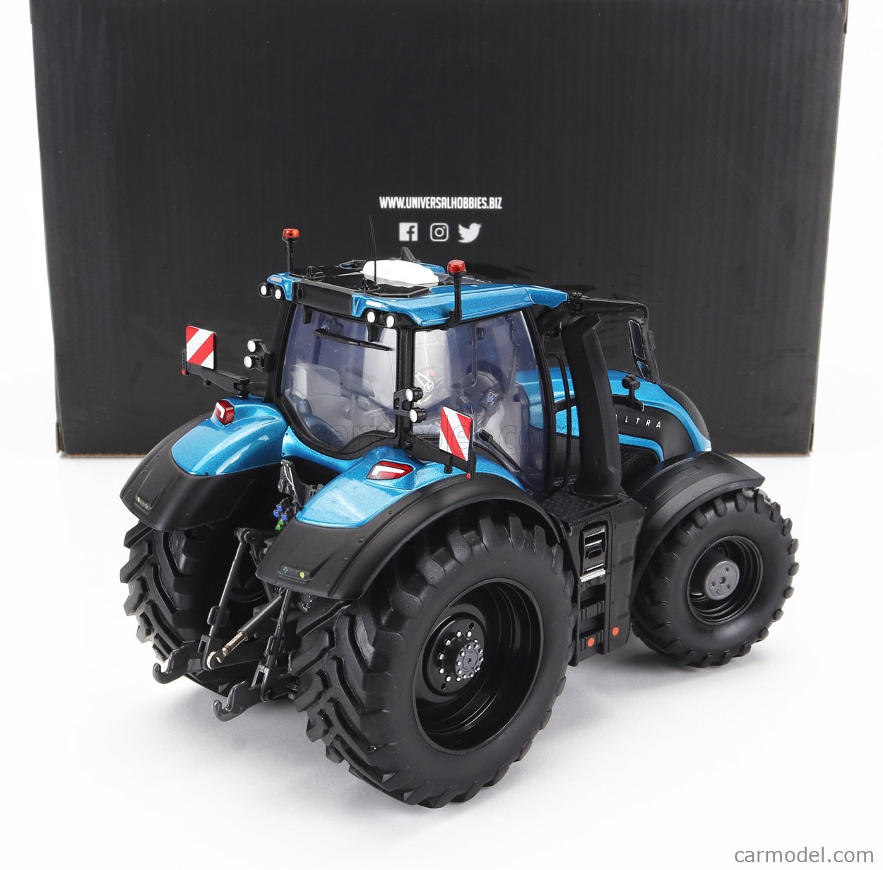 UNIVERSAL HOBBIES UH6652 Scale 1/32 | VALTRA S416 TRACTOR 2022 ...