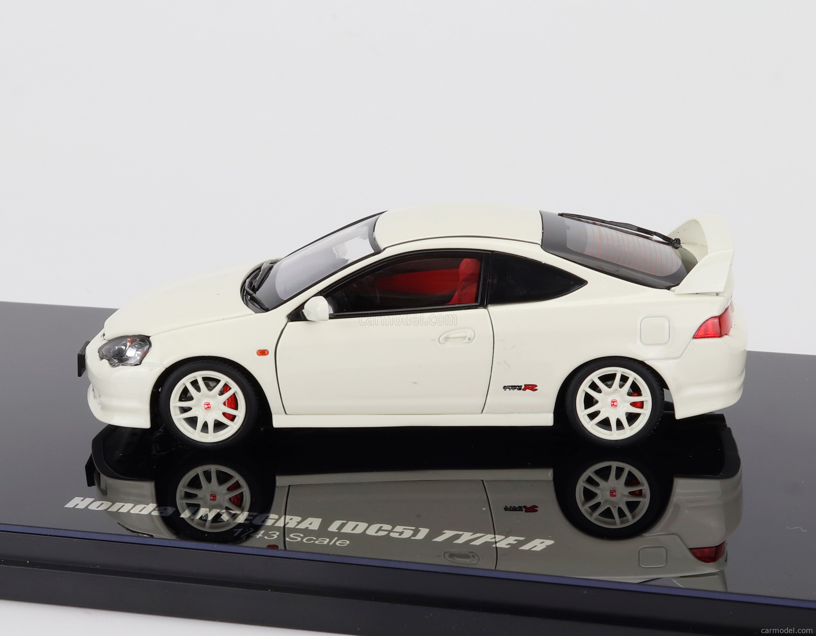 LCD-MODEL LCD43008WH Scale 1/43 | HONDA INTEGRA (DC5) TYPE R 2006 WHITE