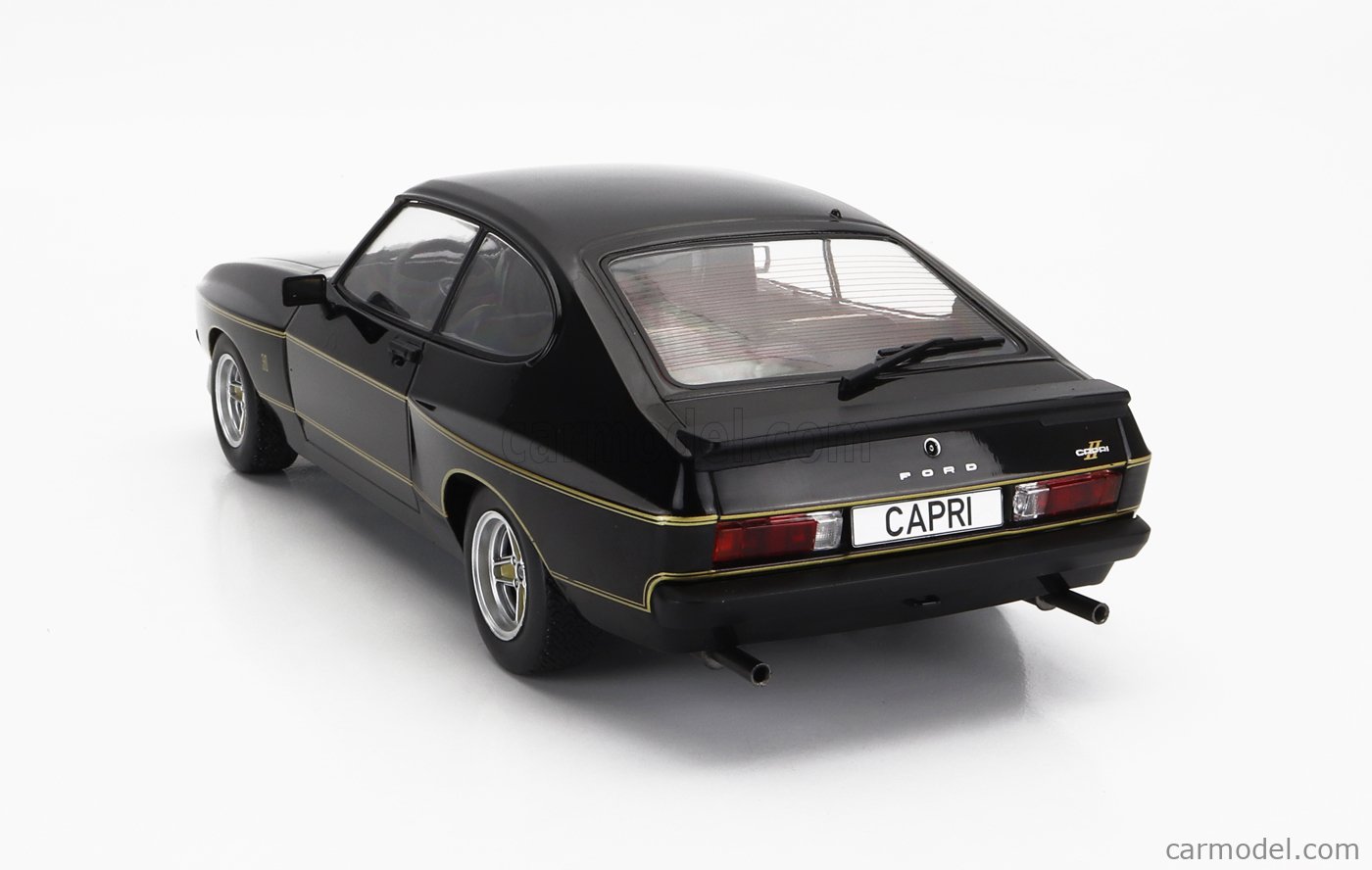 MCG MCG18348 Scale 1/18 | FORD ENGLAND CAPRI MKII COUPE RHD 1975 BLACK GOLD