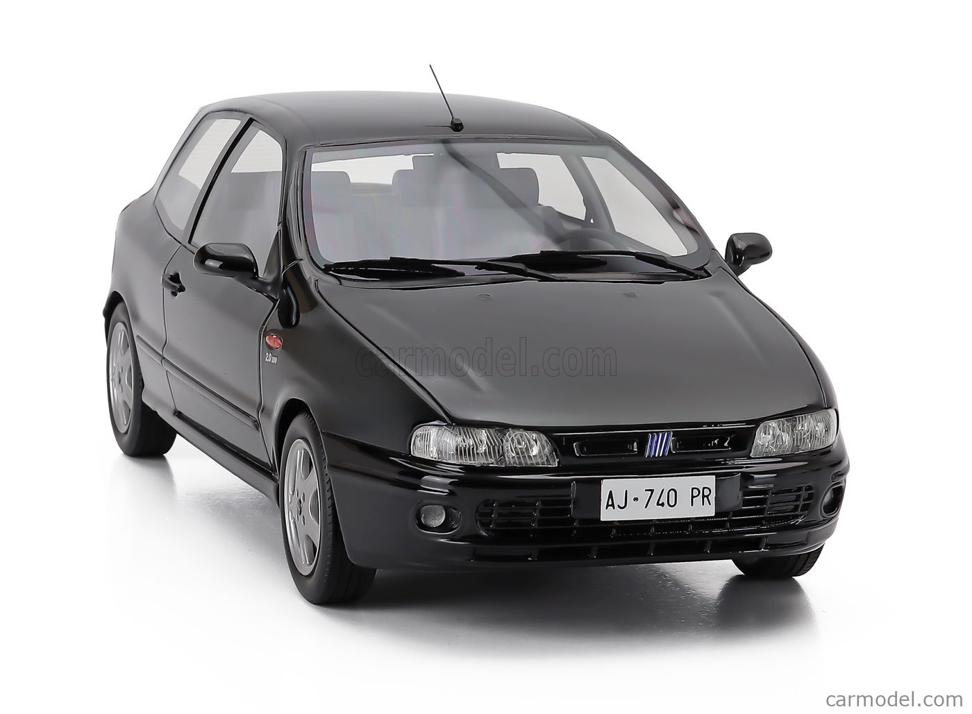 MITICA-R MITICA103032 Масштаб 1/18 | FIAT BRAVO HGT 2.0 20V 1-SERIES ...