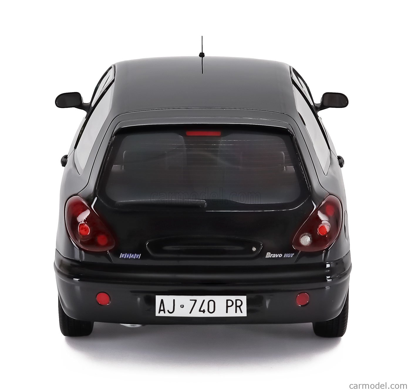 MITICA-R MITICA103032 Масштаб 1/18 | FIAT BRAVO HGT 2.0 20V 1-SERIES ...