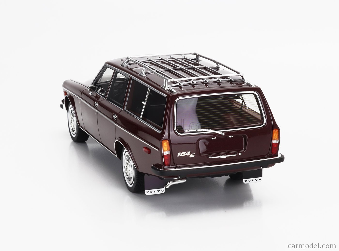 RADSCALE COLLECTION RM-0005 Scale 1/18 | VOLVO 165 SW STATION WAGON ...