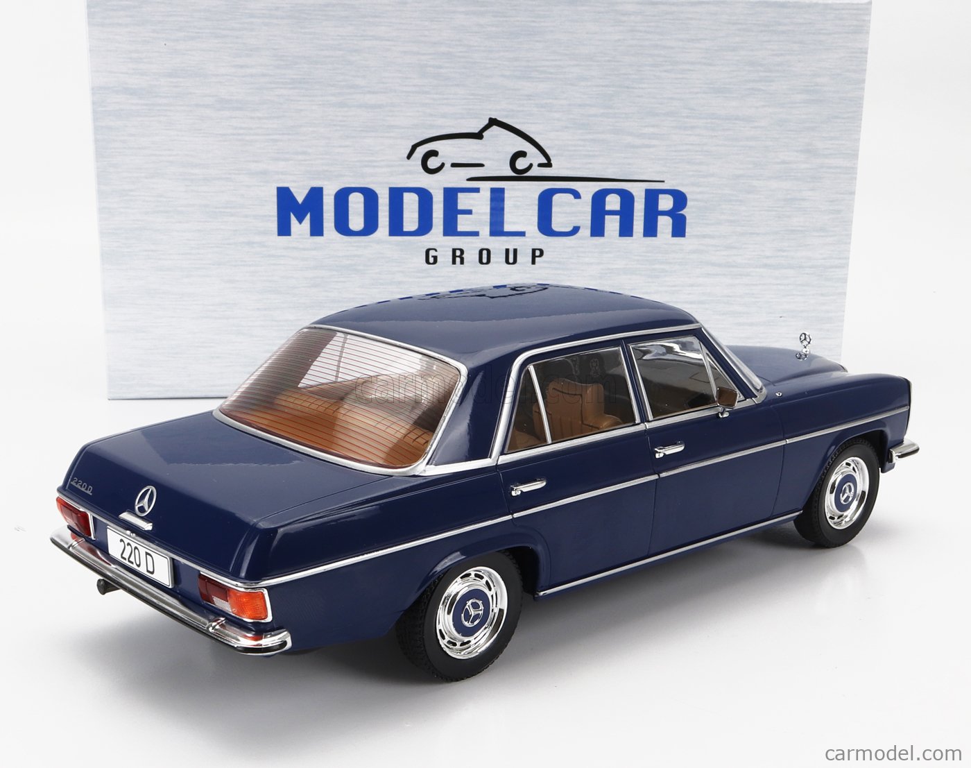 MCG MCG18123 Scale 1/18 | MERCEDES BENZ 220D (W115) 1968 BLUE