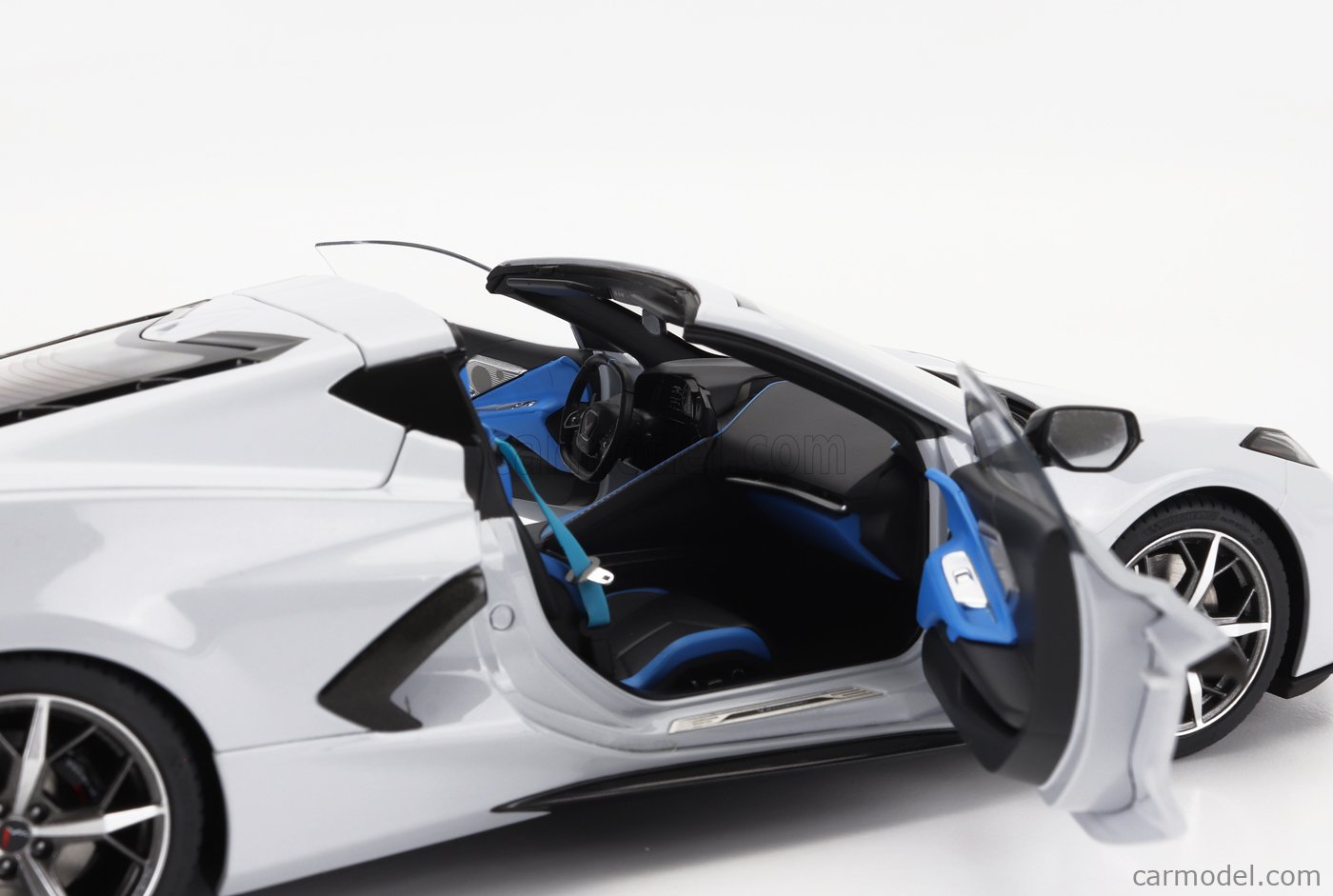 AUTOART 71284 Scale 1/18 | CHEVROLET CORVETTE C8 Z51 STINGRAY SPIDER ...