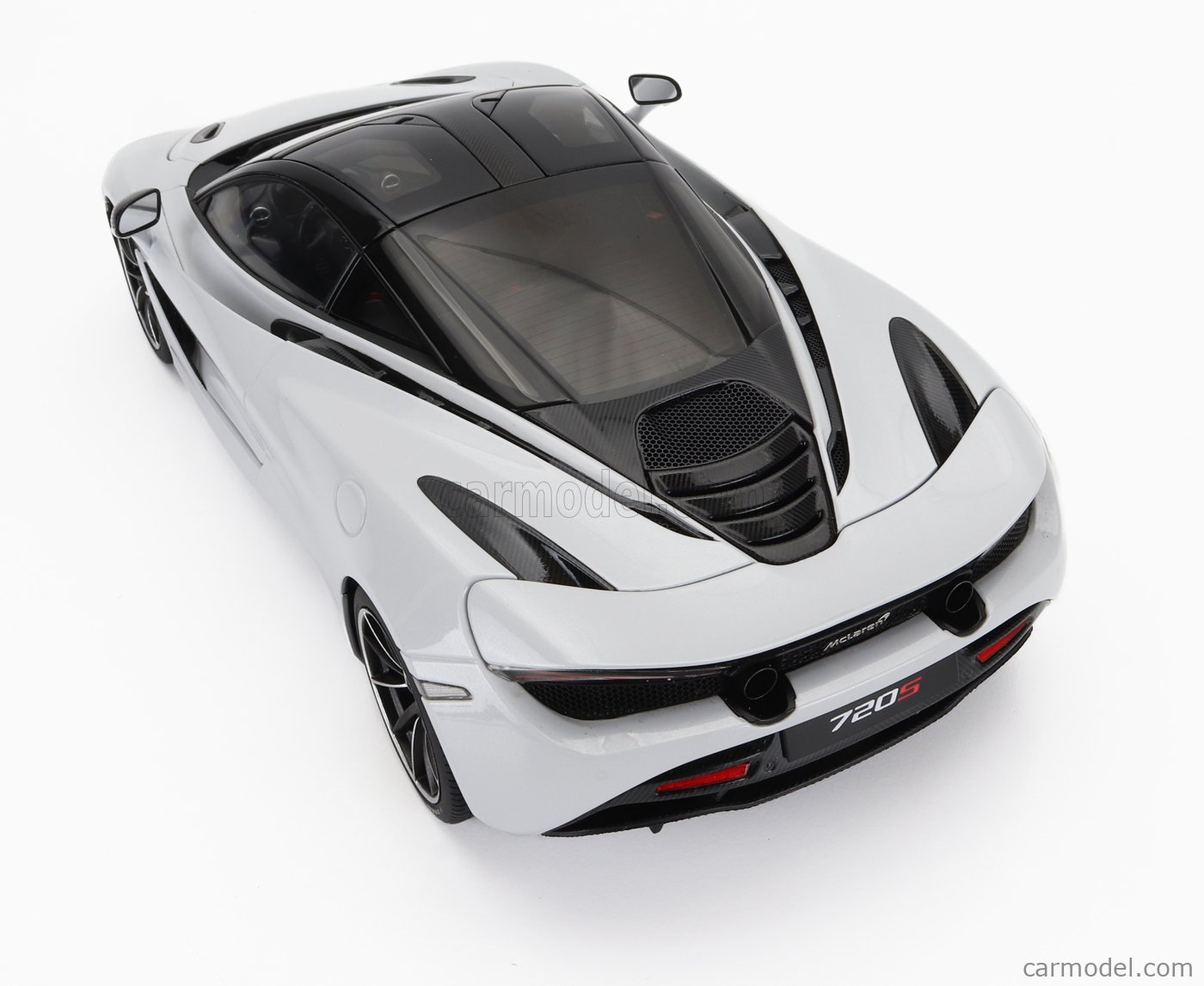 AUTOART 76069 Scale 1/18 | McLAREN 720S 2017 SILICA WHITE