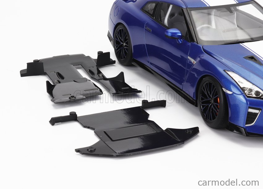 MOTORHELIX M83503-B Scale 1/18 | NISSAN SKYLINE GT-R (R35) WITH ENGINE ...