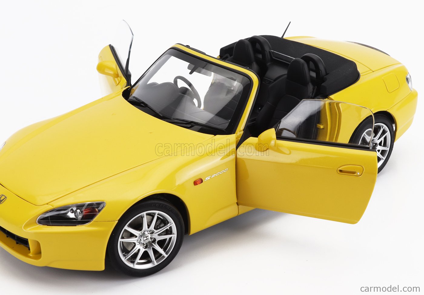 MOTORHELIX M85103 Scale 1/18 | HONDA S2000 (AP2) SPIDER WITH ENGINE AND ...