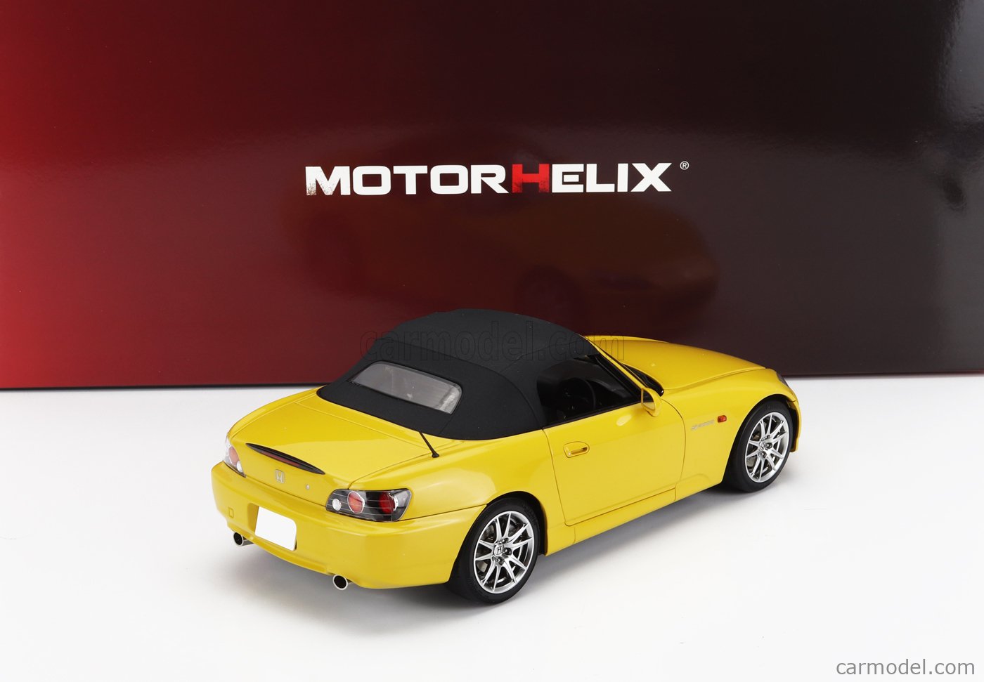 MOTORHELIX M85103 Scale 1/18 | HONDA S2000 (AP2) SPIDER WITH ENGINE AND ...