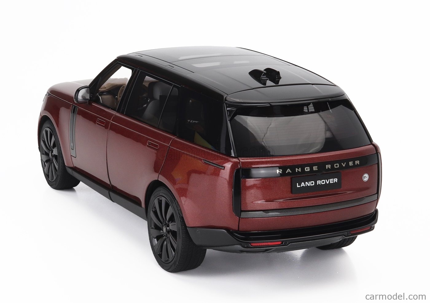 LCD-MODEL LCD18017-RE Scale 1/18 | LAND ROVER RANGE ROVER 2022 RED
