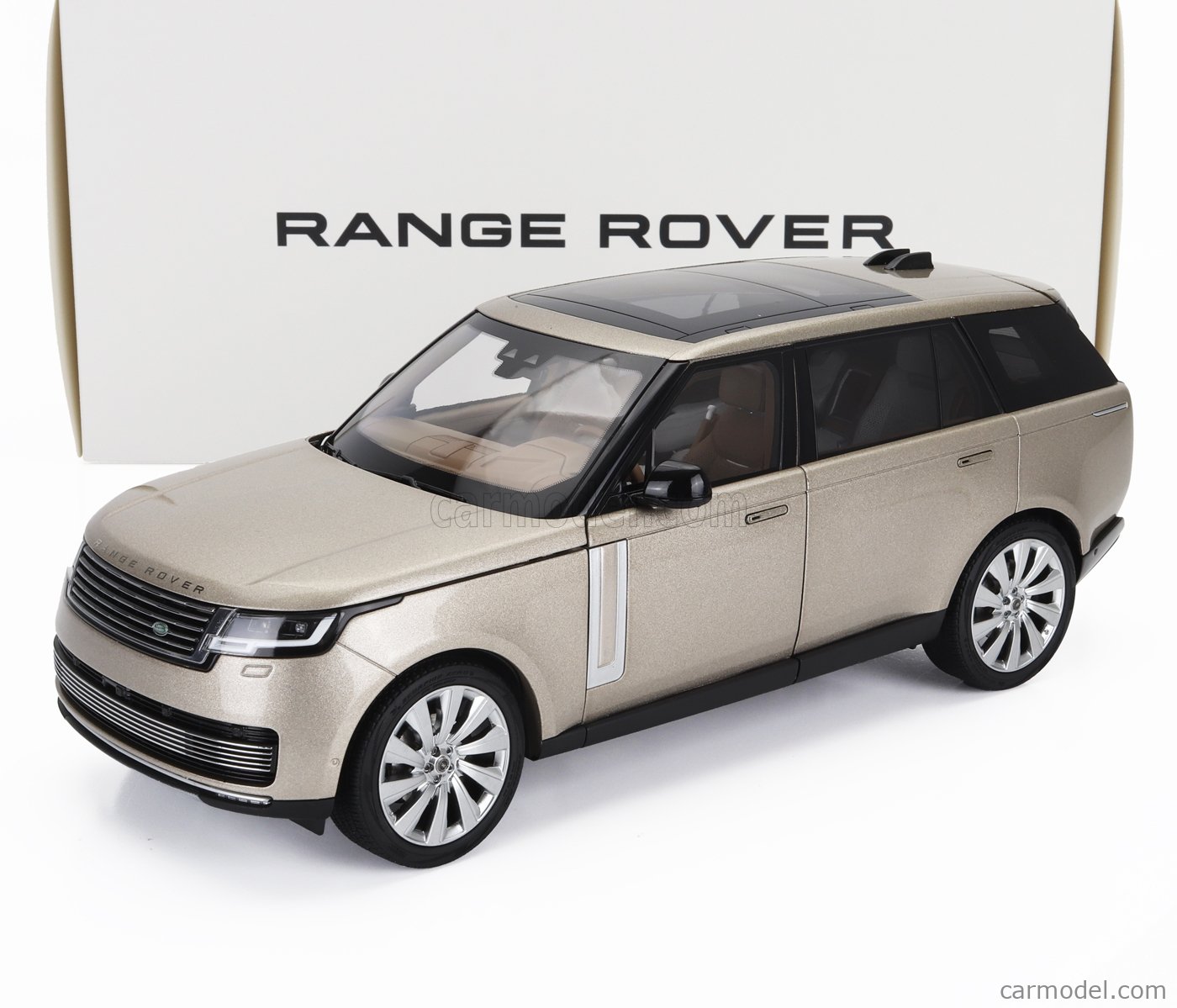 LCD-MODEL LCD18017-GO Scale 1/18 | LAND ROVER RANGE ROVER 2022 GOLD