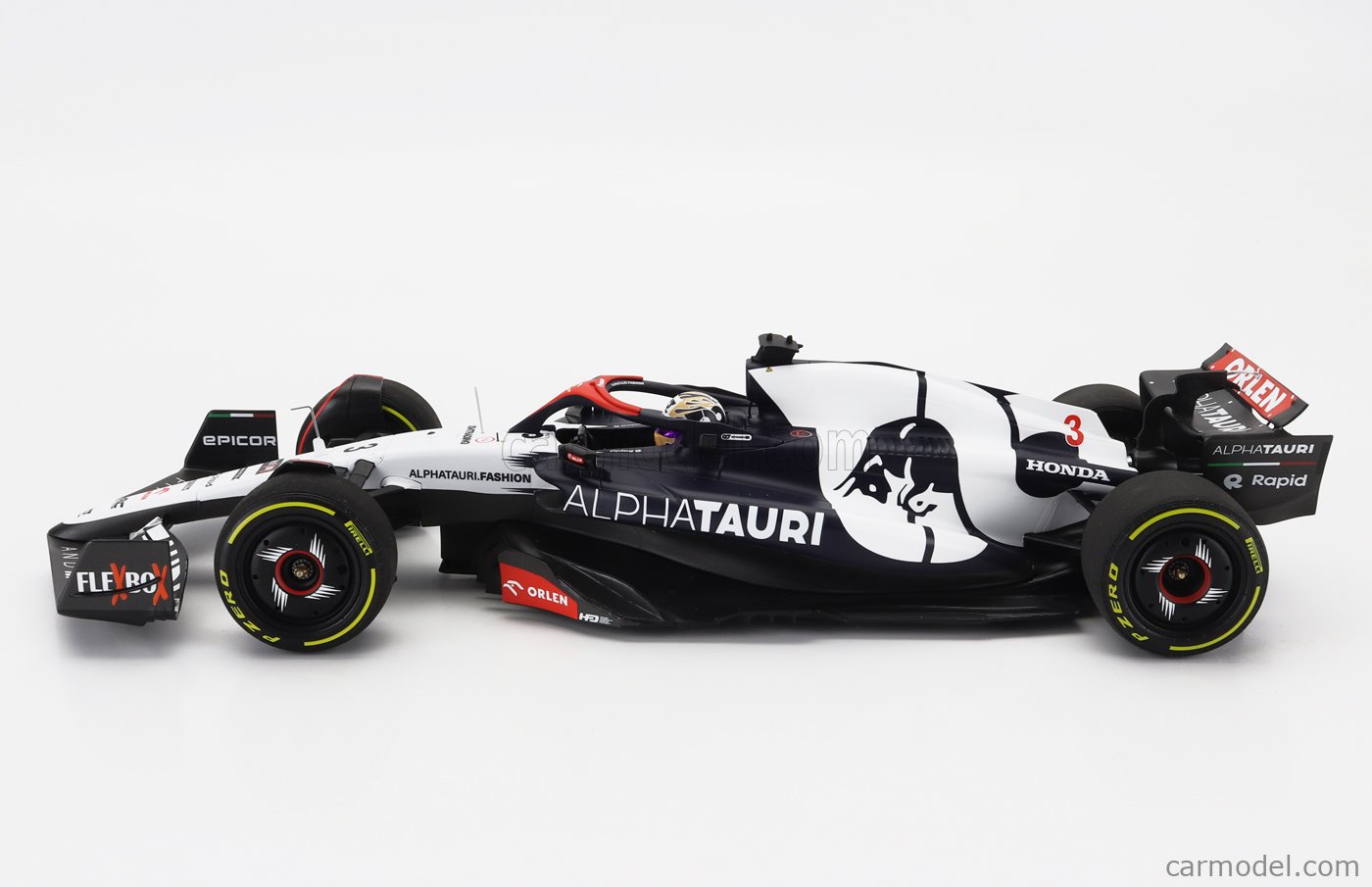 MINICHAMPS 147231203 Scale 1/18 | ALPHA TAURI F1 AT04 TEAM ALPHA TAURI ...