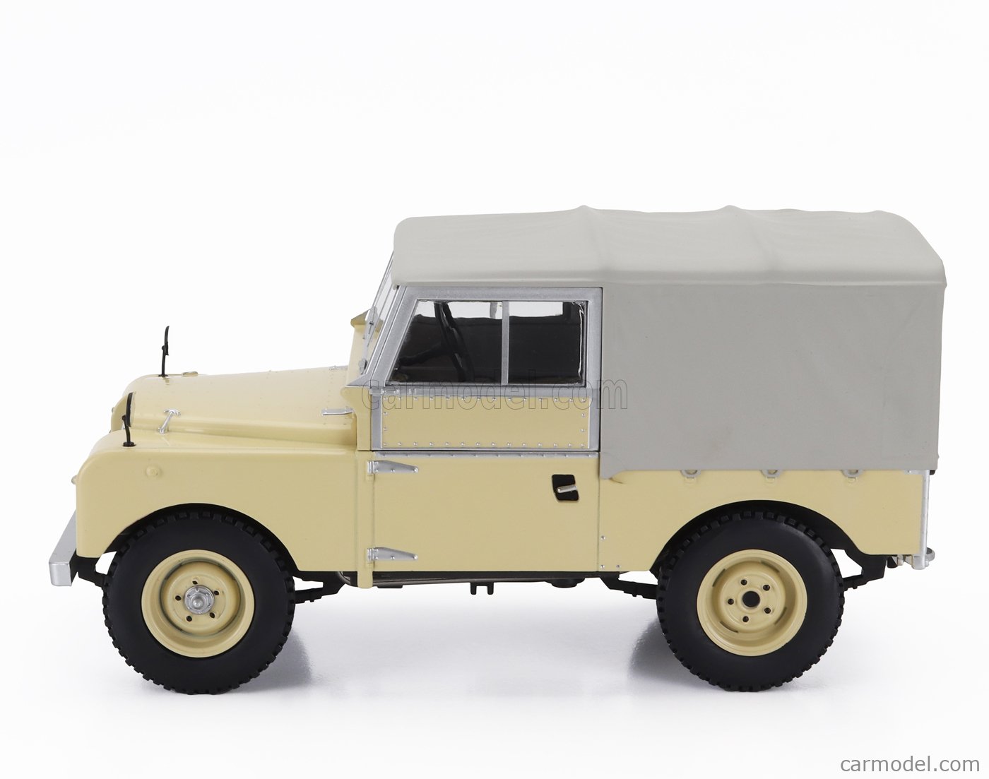 MCG MCG18368 Scale 1/18 | LAND ROVER 88 1-SERIES HARD-TOP 1957 BEIGE GREY