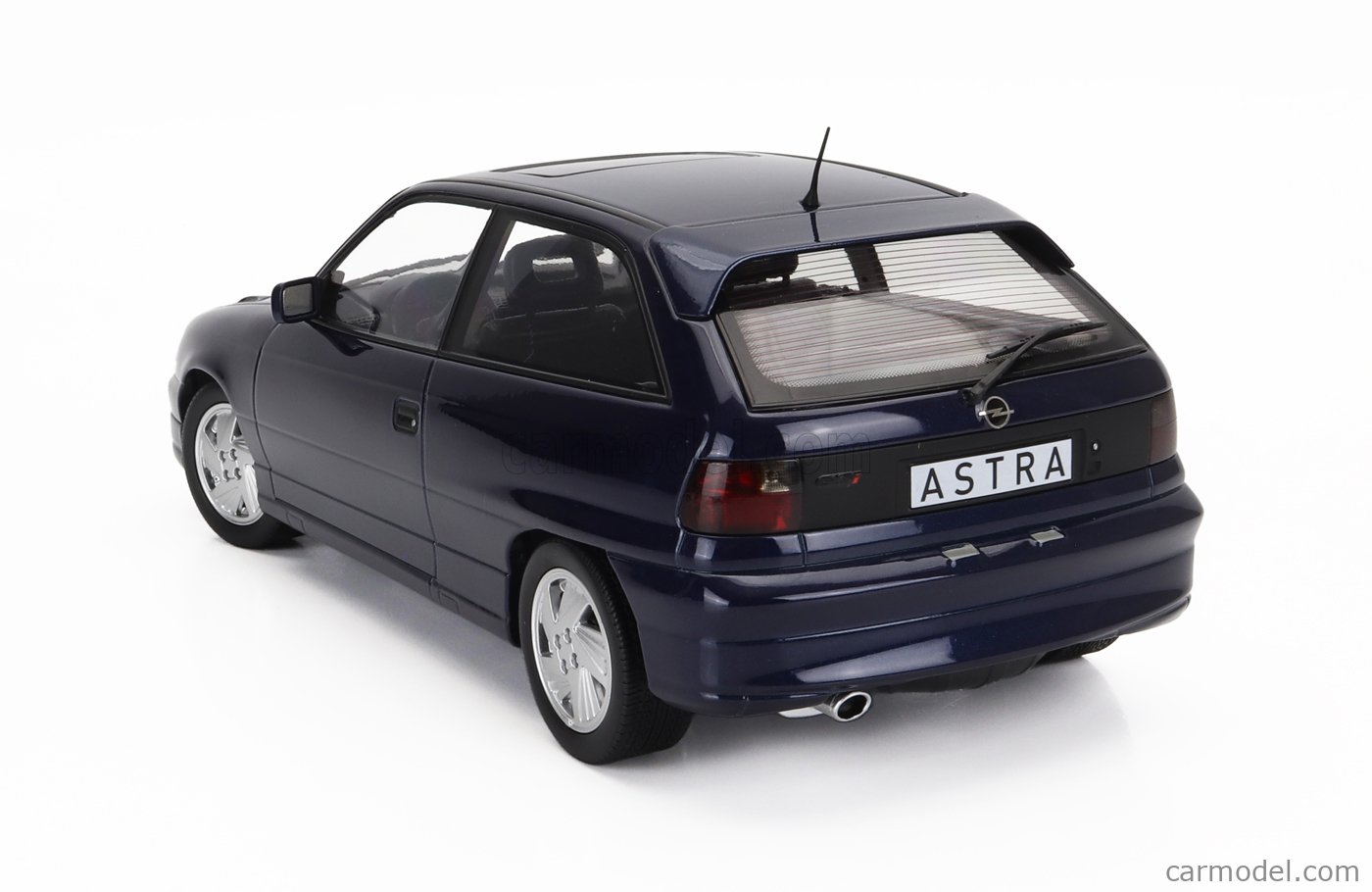 NOREV 183670 Scale 1/18 | OPEL ASTRA F GSi 1992 BLUE