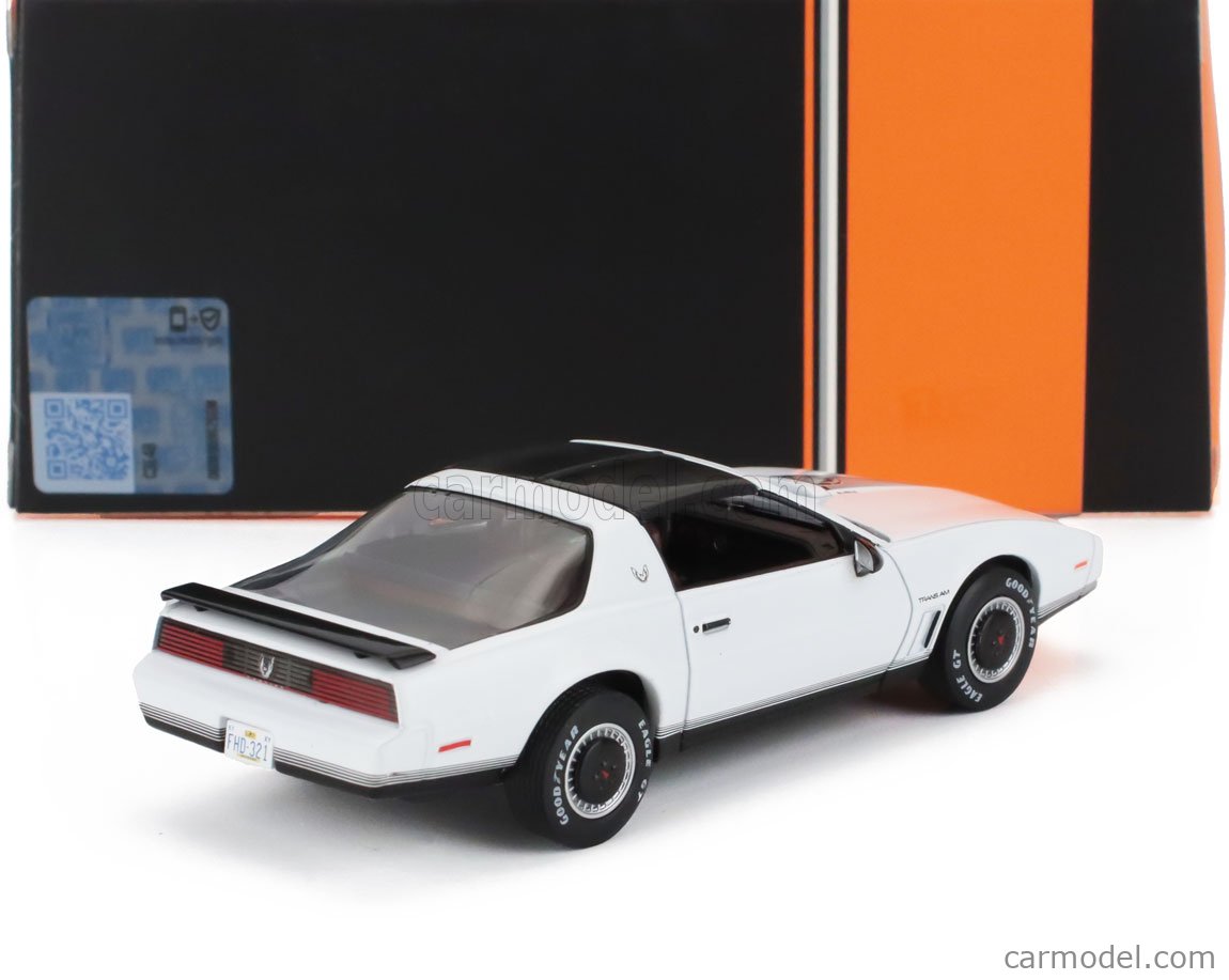 IXO-MODELS CLC582N.22 Scale 1/43 | PONTIAC FIREBIRD TRANS AM 1982 WHITE
