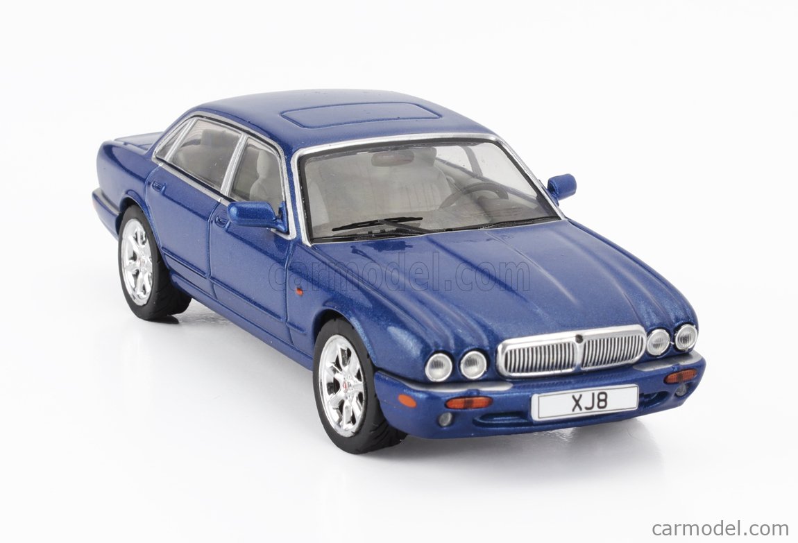 IXO-MODELS CLC588N.22 Scala 1/43 | JAGUAR XJ8 (X308) 1998 BLUE MET