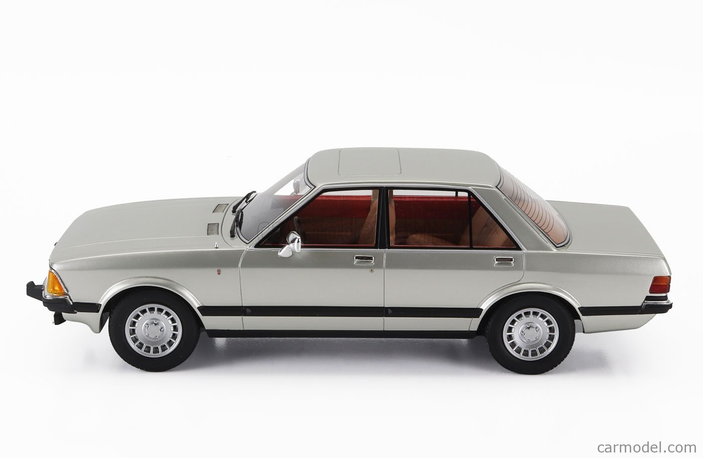 CULT-SCALE MODELS CML133-3 Scale 1/18 | FORD ENGLAND GRANADA 2.8 GHIA ...