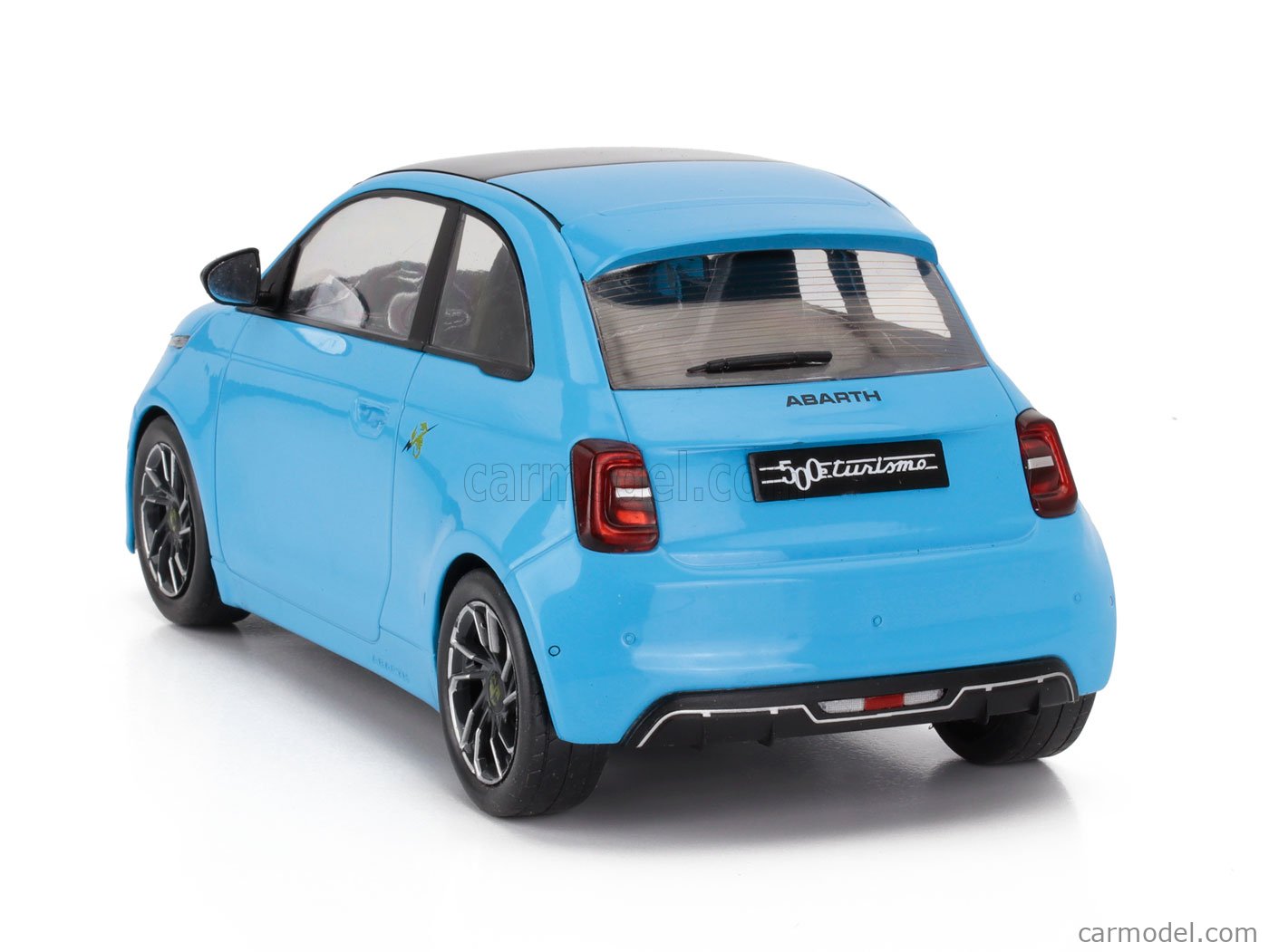 MCG MCG18499 Масштаб 1/18 | FIAT 500e ABARTH 2024 LIGHT BLUE