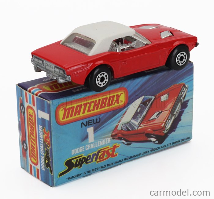 MATCHBOX 1 Escala 1/66 | DODGE CHALLENGER RED WHITE