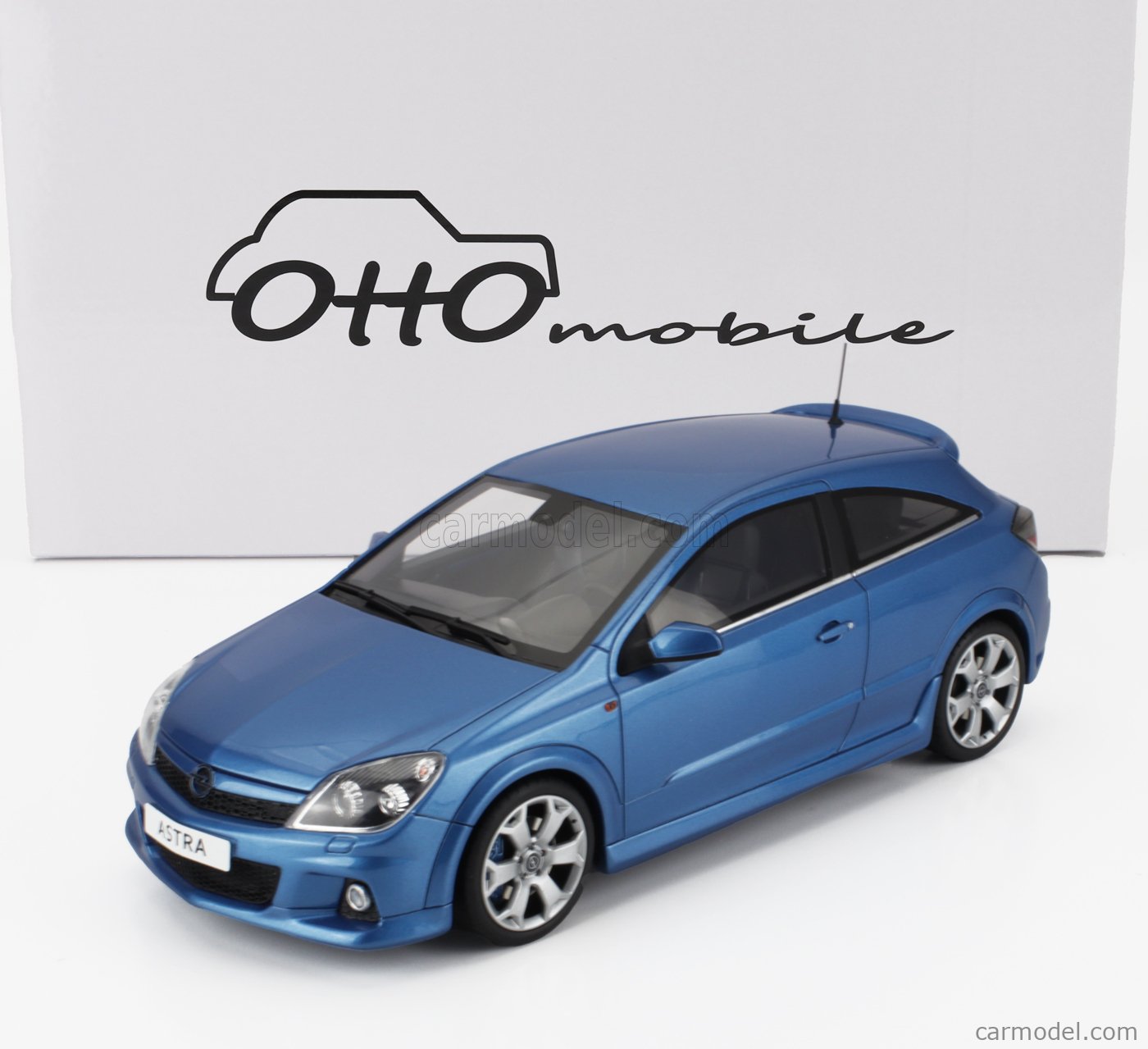 OTTO-MOBILE OT473 Scale 1/18 | OPEL ASTRA OPC COUPE 2006 BLUE