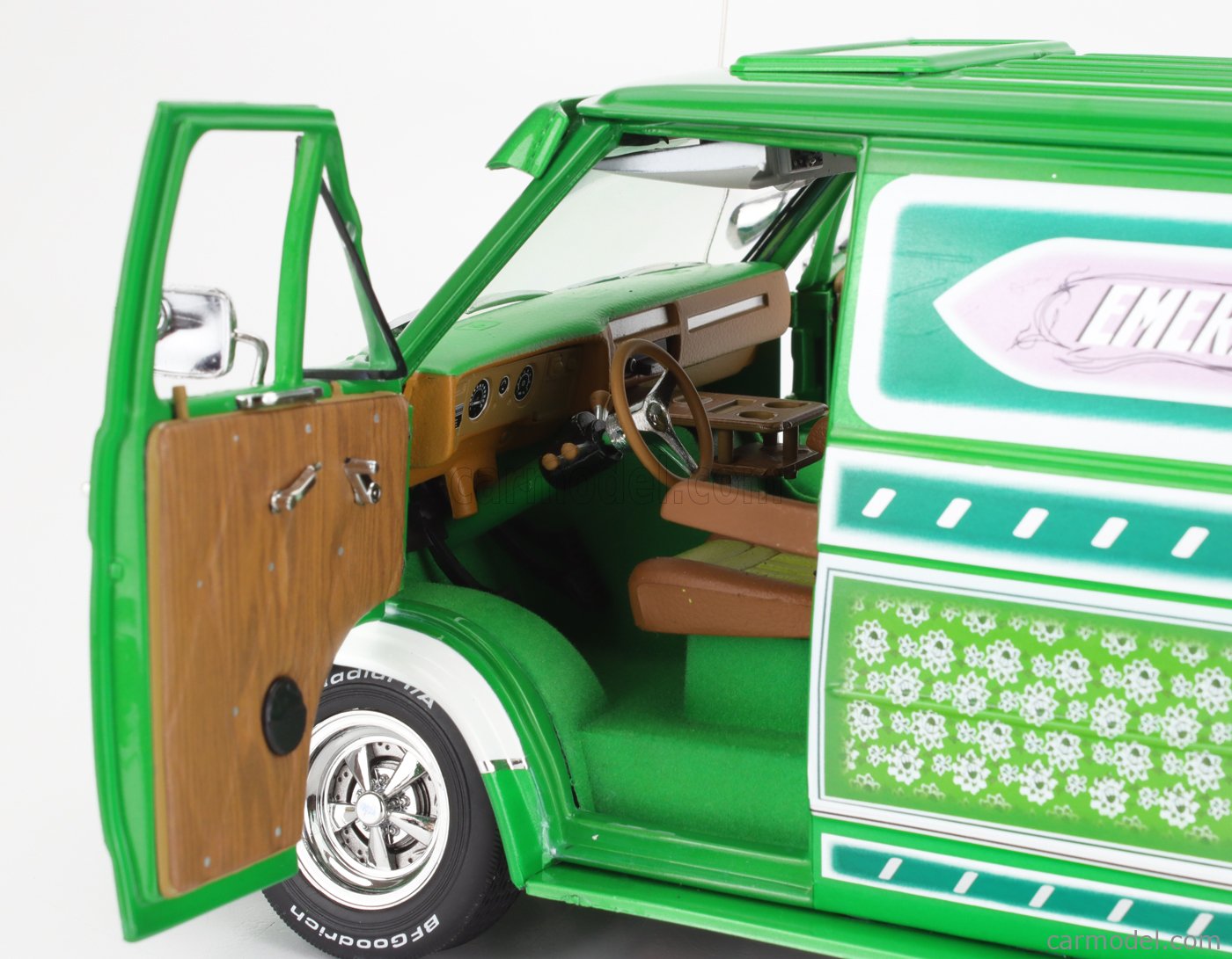 ACME-MODELS A1802103 Scale 1/18 | CHEVROLET G-SERIES VAN EMERALD ...