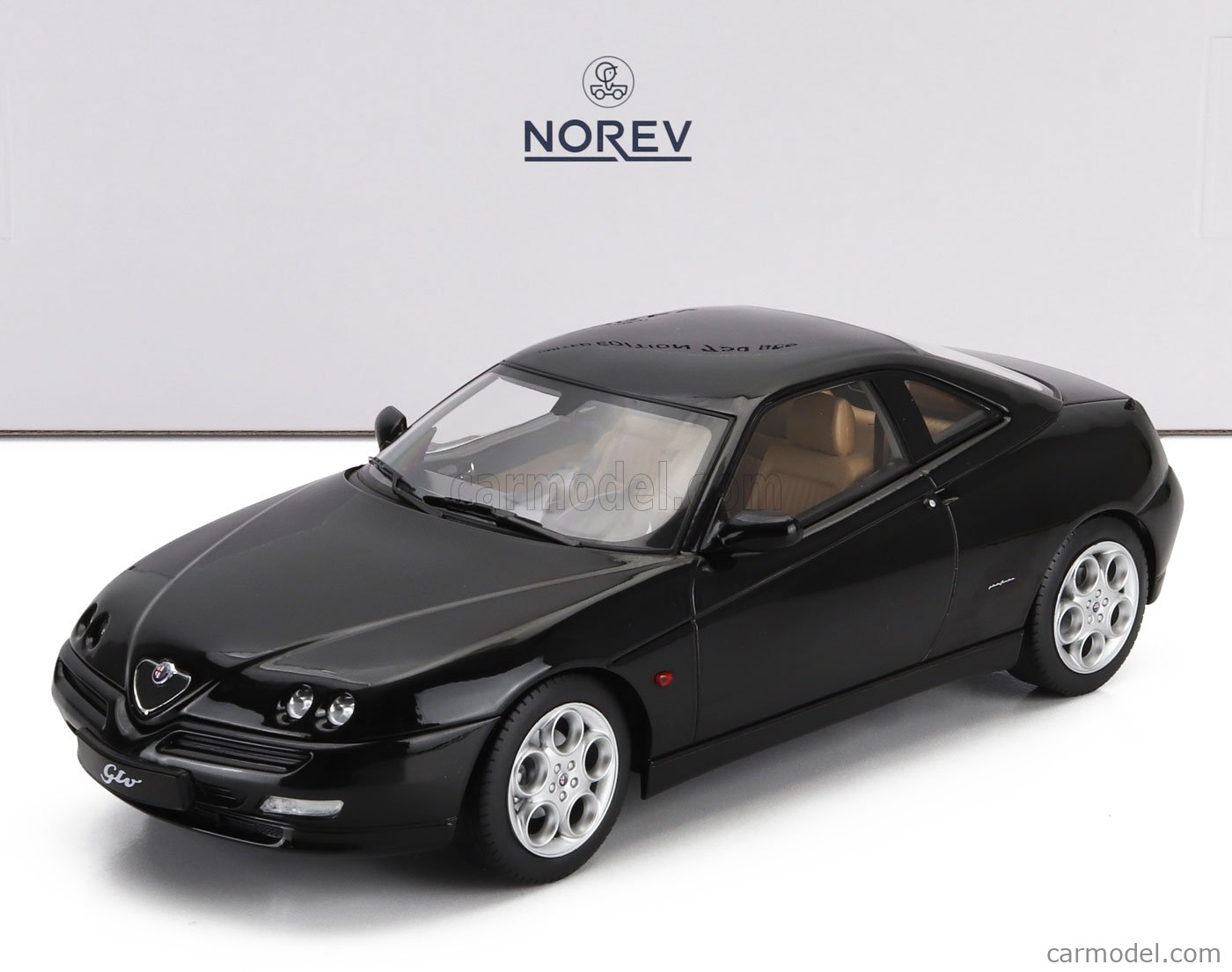NOREV 187841 Scale 1/18 | ALFA ROMEO GTV 1999 BLACK