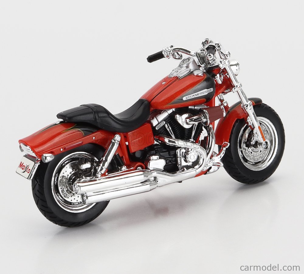 MAISTO AHHDA013 Echelle 1/18 | HARLEY DAVIDSON FXDFSE CVO FAT BOB 2009 RED