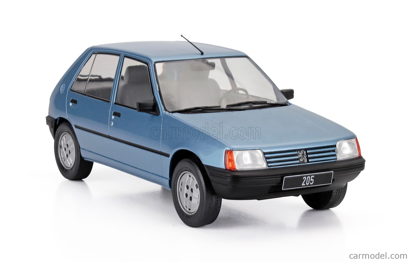MCG MCG18491 Scale 1/18 | PEUGEOT 205 GR 1984 BLUE