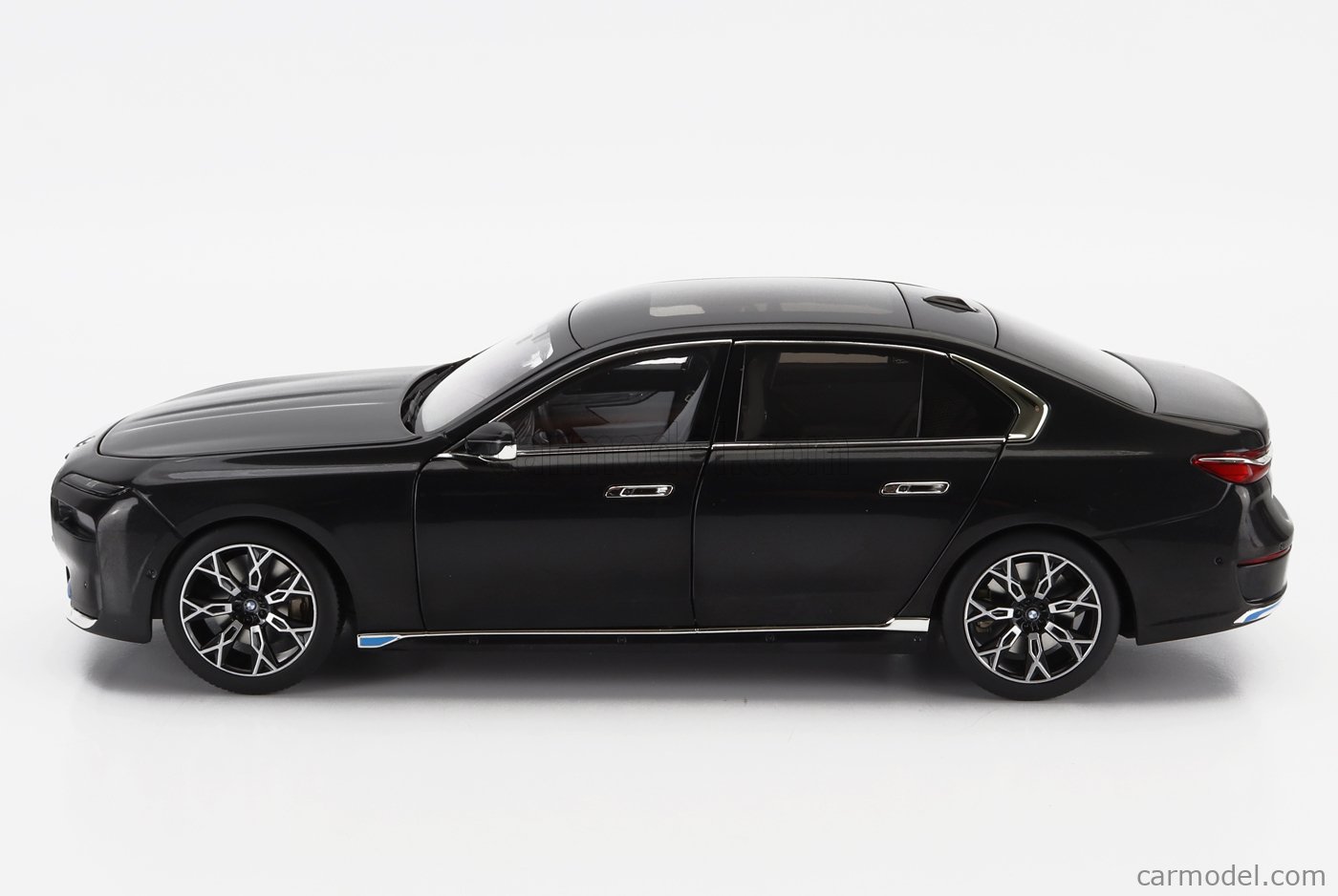 MINICHAMPS 80435A8F295 Scale 1/18 | BMW 7-SERIES i7 (G70 BEV) 2022 DARK ...