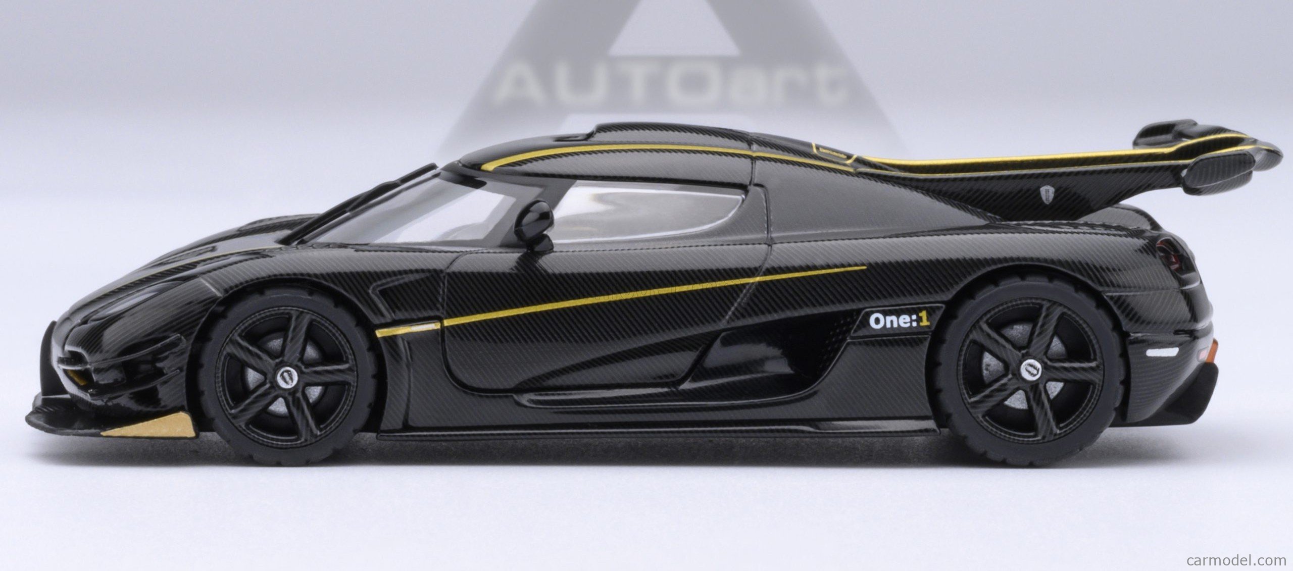 AUTOART 20043 Scale 1/64 | KOENIGSEGG 1 ONE 2014 GREY BLACK CARBON GOLD