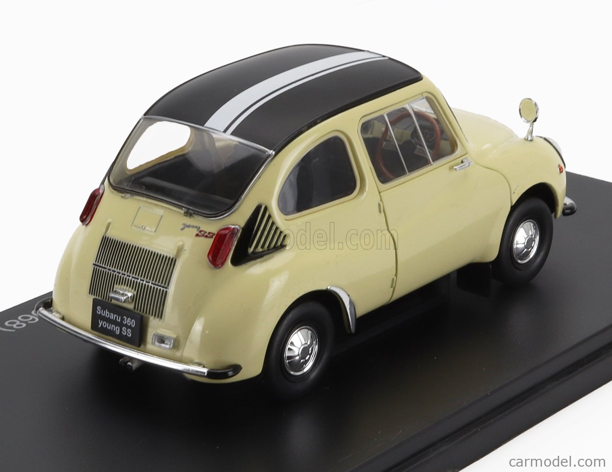 EDICOLA VQJ-USC185 Scala 1/24 | SUBARU 360 YOUNG SS K111 1968 CREAM BLACK