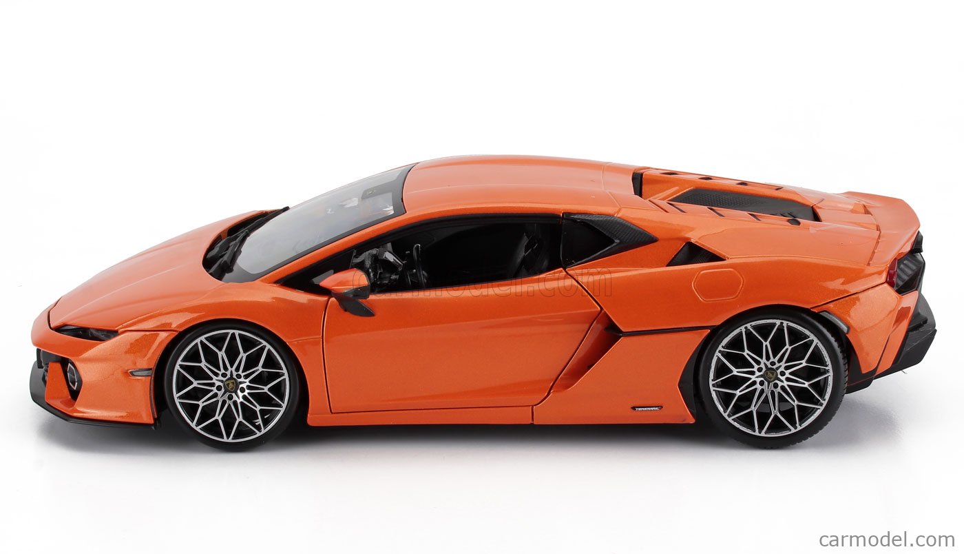 BURAGO 18-11052OR Scala 1/18 | LAMBORGHINI TEMERARIO 2024 ORANGE