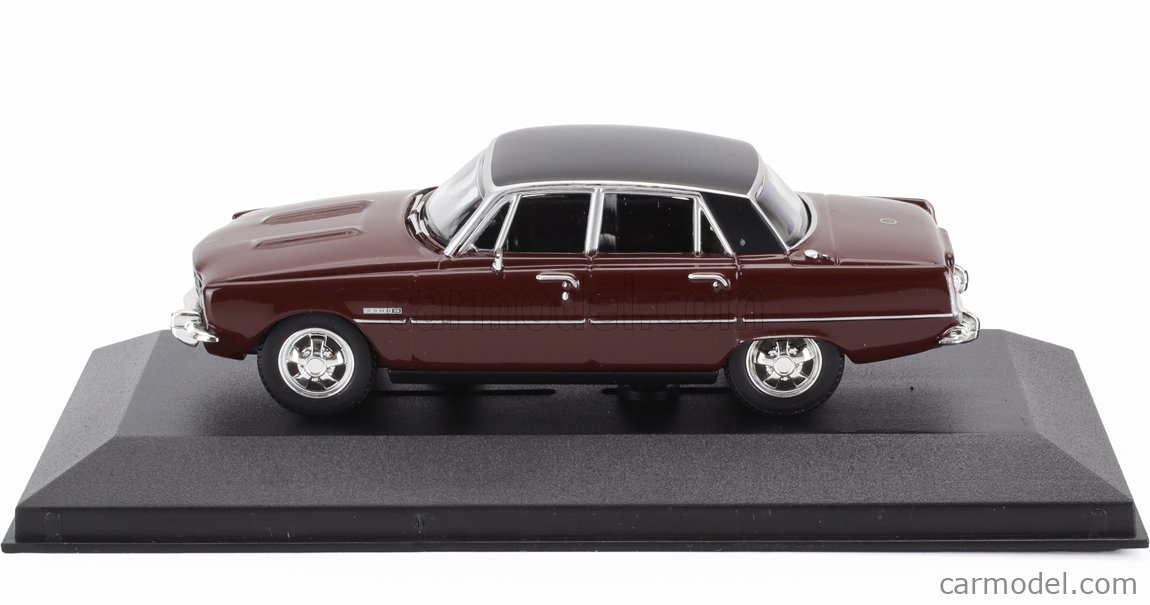 VANGUARDS VA06521 Scale 1/43 | ROVER P6 3500 V8 1967 RED BLACK