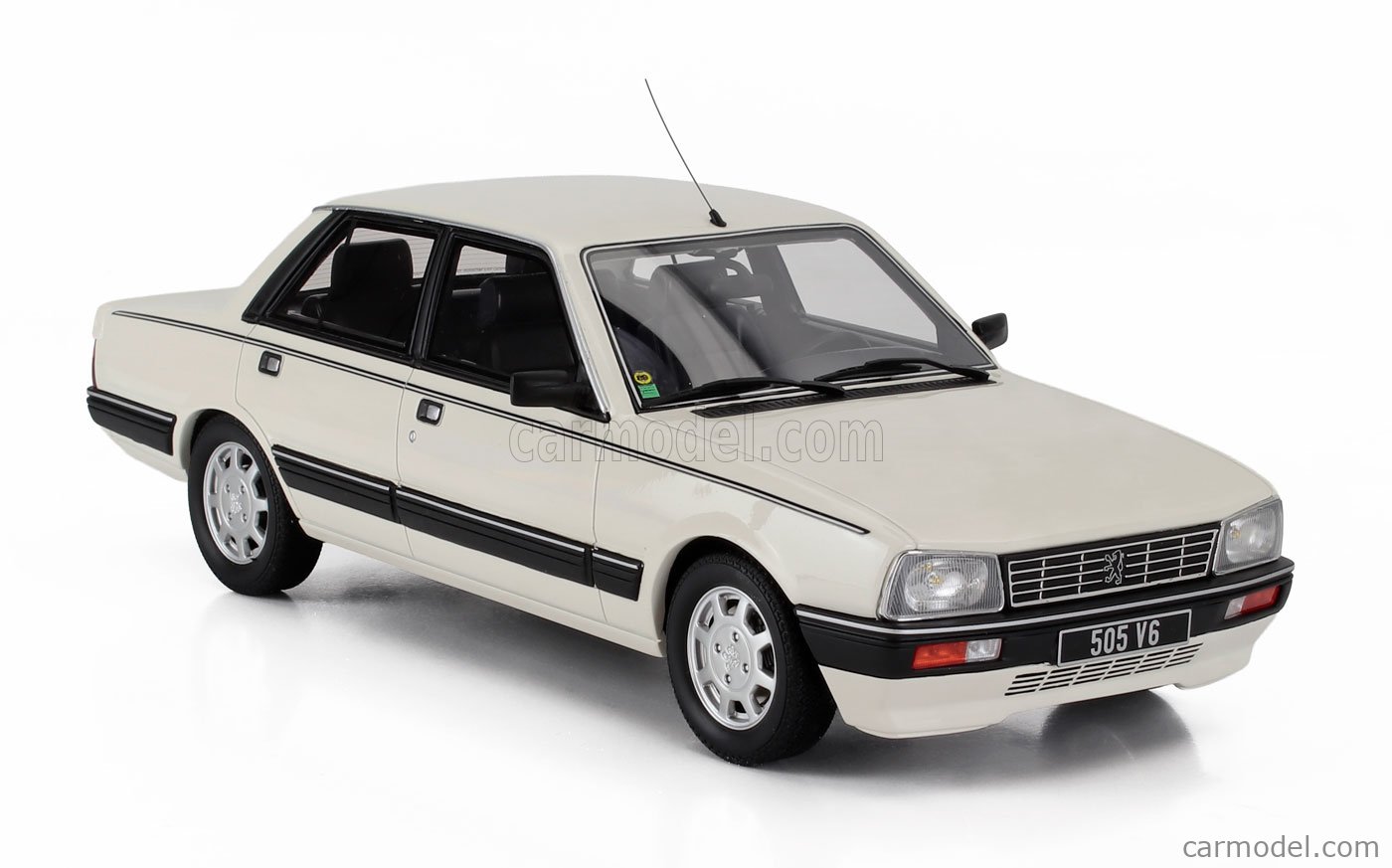 OTTO-MOBILE OT1297 Scale 1/18 | PEUGEOT 505 V6 1989 WHITE