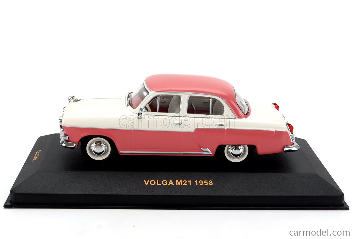 IXO-MODELS CLC088 Escala 1/43 | GAZ VOLGA M21 1958 WHITE PINK