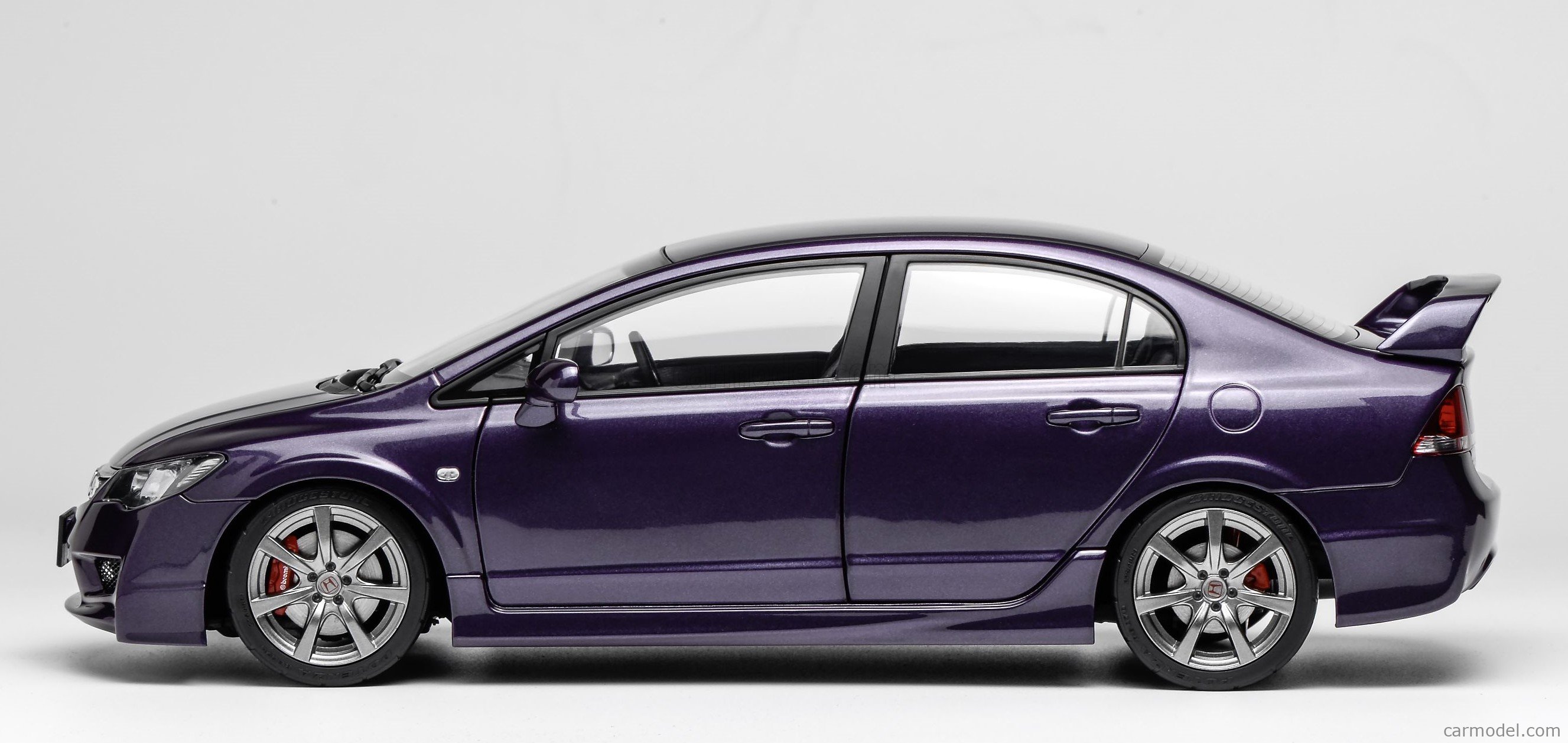 MOTORHELIX M85407 Scale 1/18 | HONDA CIVIC TYPE-R FD2 WITH ENGINE AND ACCESSORIES 2007 PURPLE