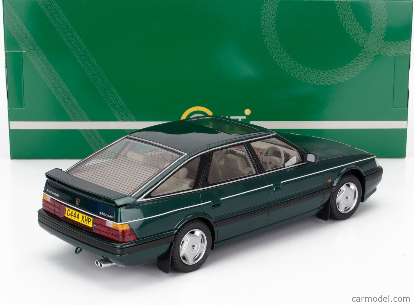 CULT-SCALE MODELS CML191-1 Scale 1/18 | ROVER VITESSE 827 1988 GREEN MET